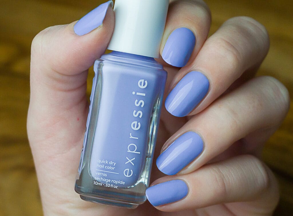 Swatch of Essie Expressie Sk8 with destiny (Spring 2022) - Noae Nails