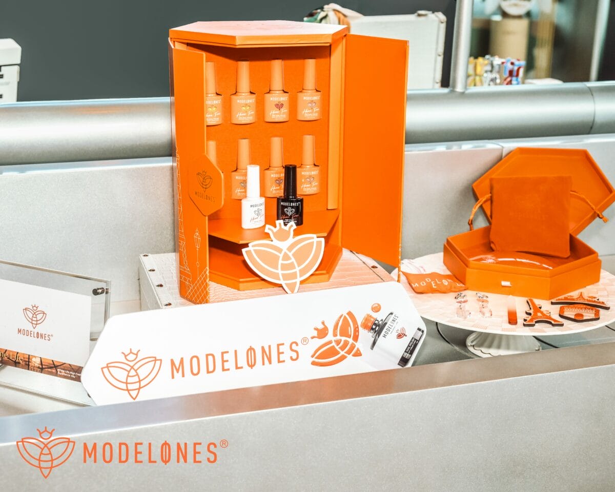 Modelones Paris-themed Limited Edition Gift Box Review - Noae Nails